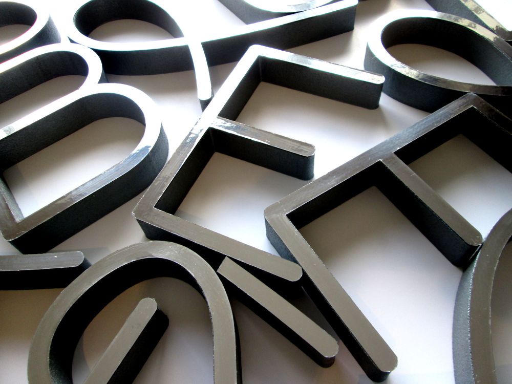 Chrome Display Letters. | METAL LETTERS
