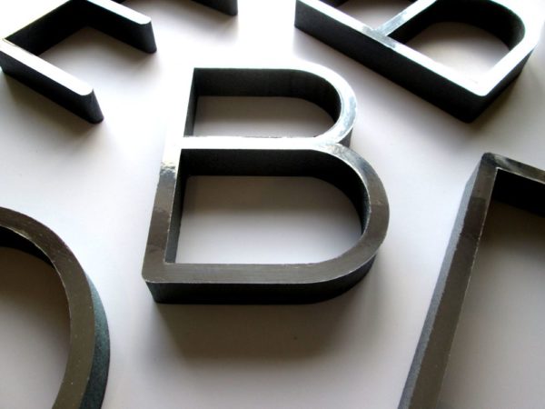 Chrome Display Letters. | METAL LETTERS